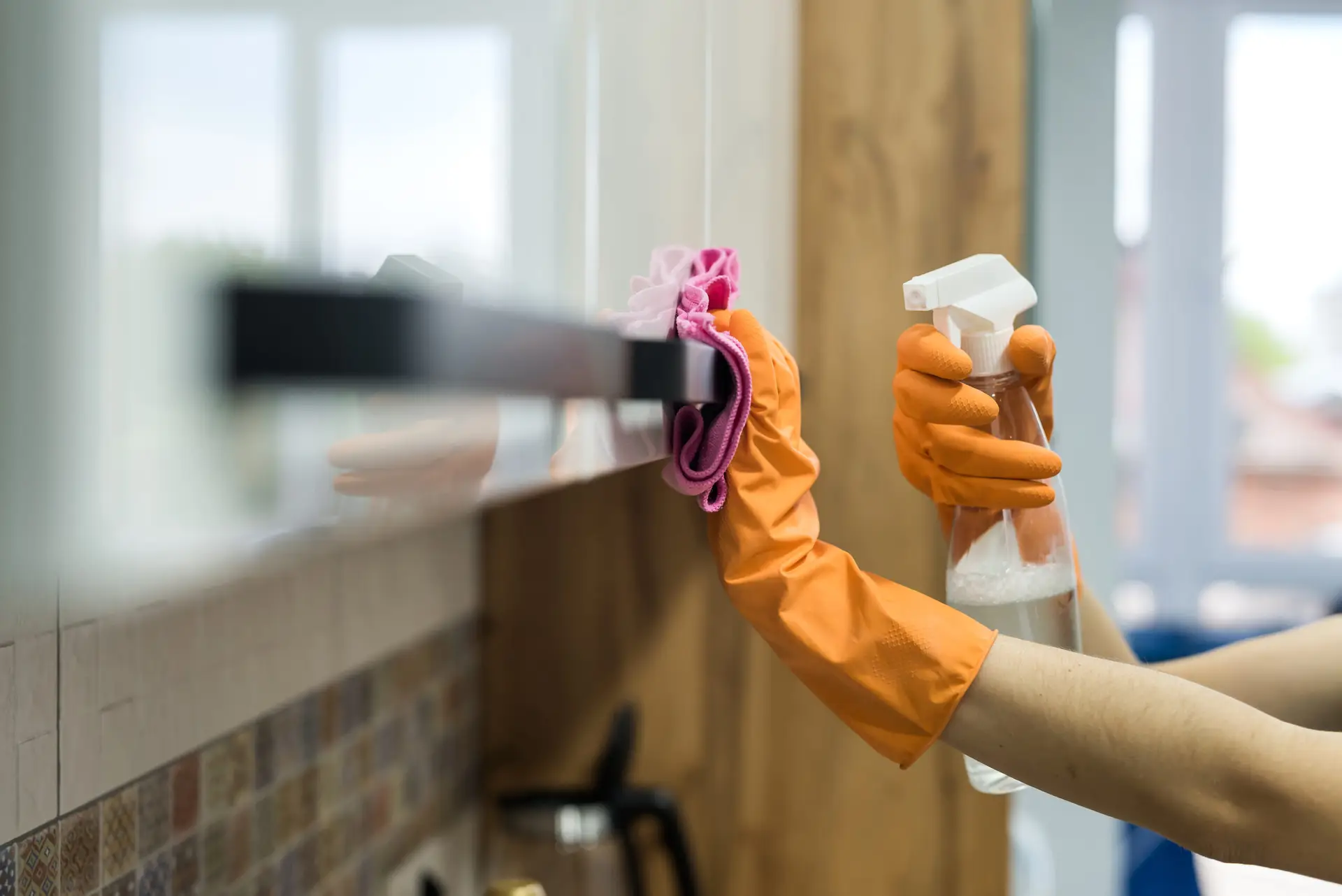What is included in a standard house cleaning? | Asubra